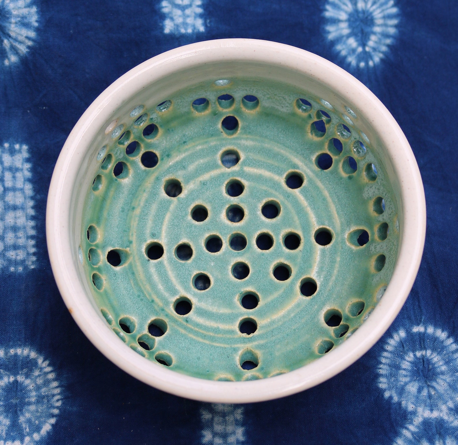 Small Berry Bowl - Ceramic Colander - 2 - Etsy