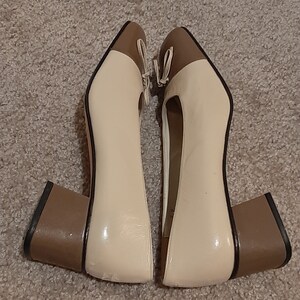 1970s 80s Womens CW Leather 2 Tone Pumps Size 7 B/ Vtg Womens Beige ...
