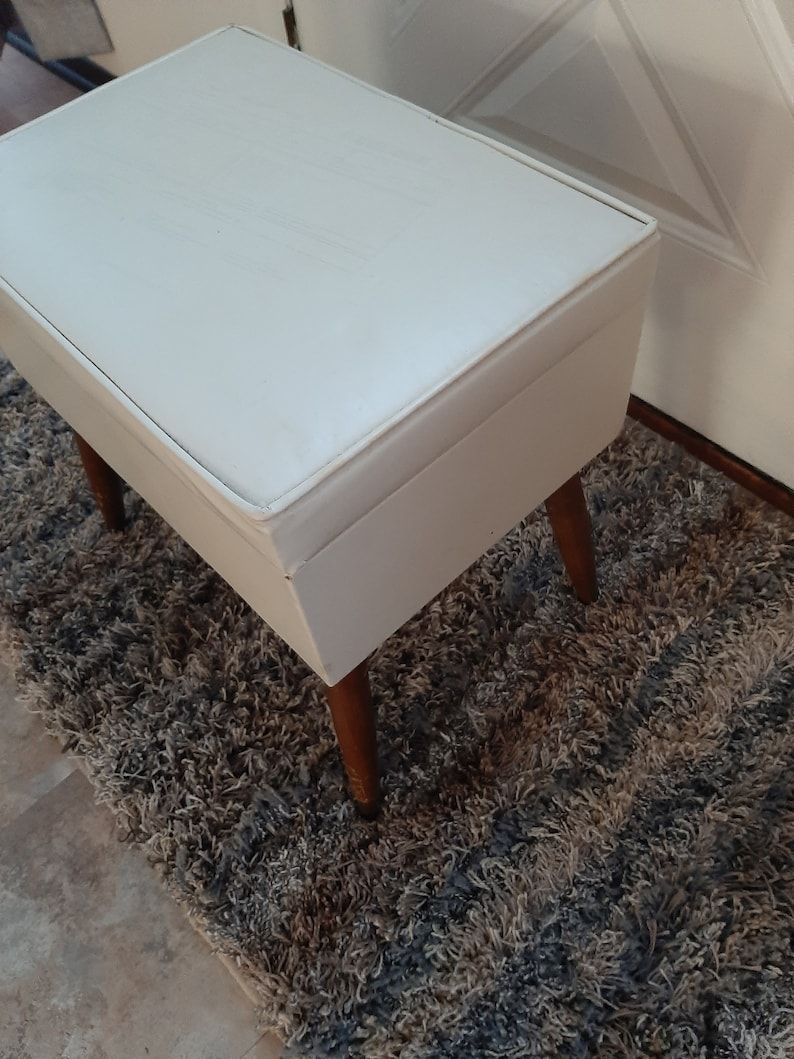Mid Century Modern off White Vinyl Ottoman/sewing Stool/footstool 18" X ...