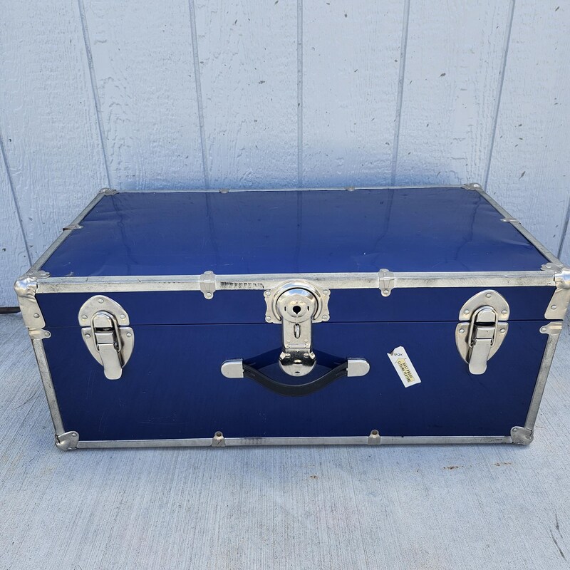 Metal Trunk - Etsy