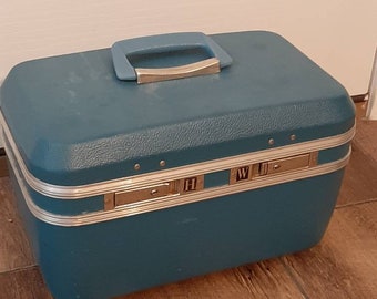 Train Case With Key - Etsy