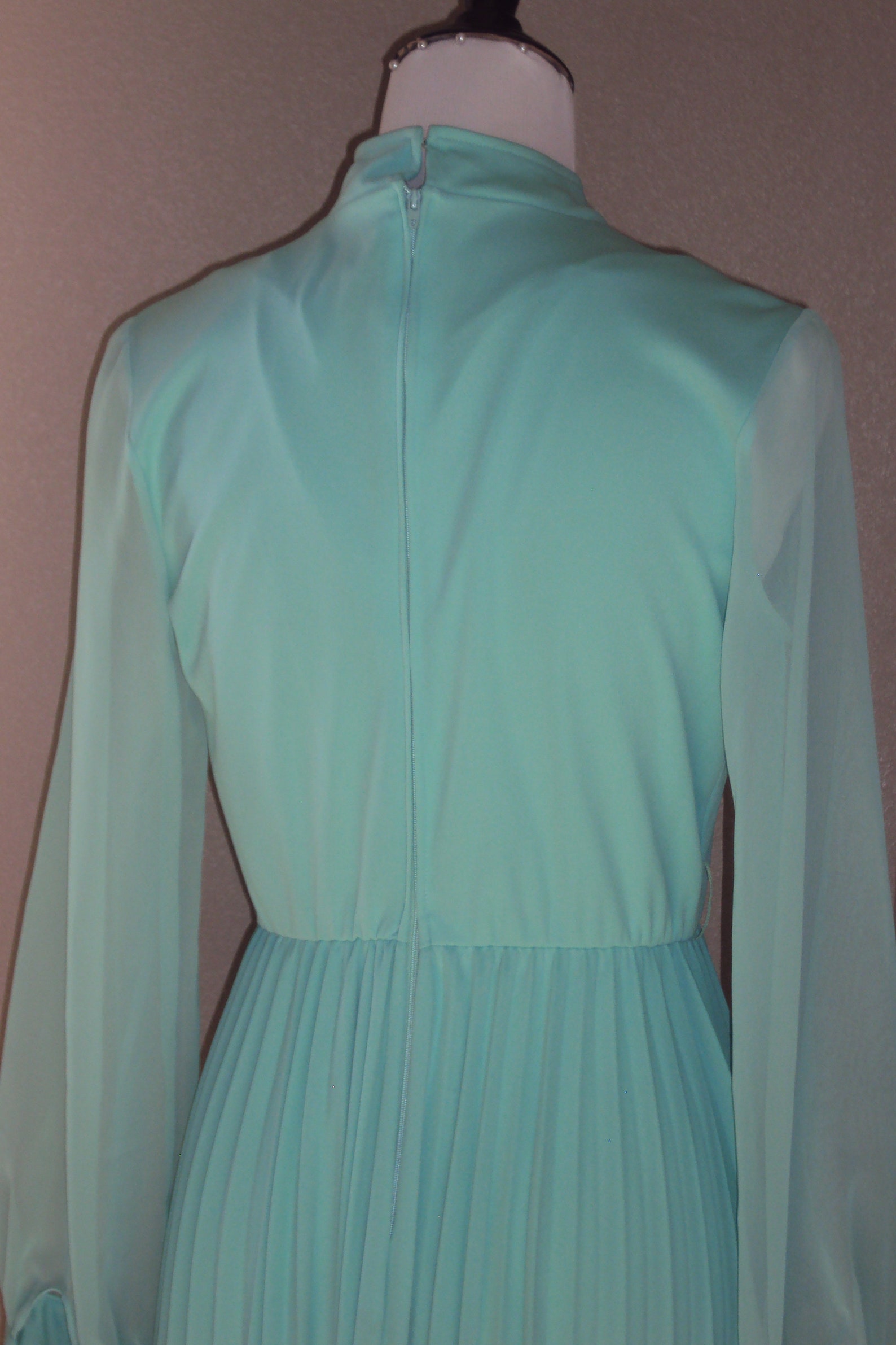 1970s Womens Mint Green Polyester/chiffon Modest Sleeves | Etsy