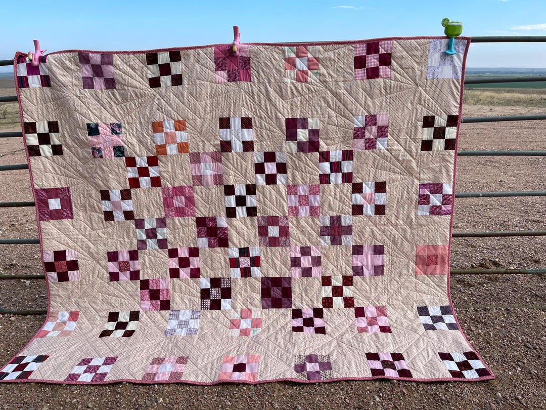 Raspberry Sherbet Quilt: Colorful 9 Patch Cotton Throw (64 X 78 Inches ...