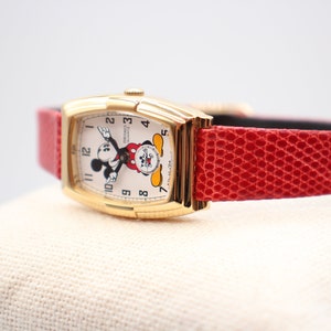 SEIKO Mickey Mouse Disney Quartz Watch With Second Dial - Etsy