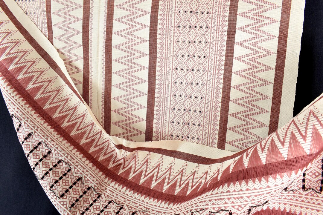 Tribal Home Decor Ethnic Naga Blanket Unique, Rose, Off-white ...