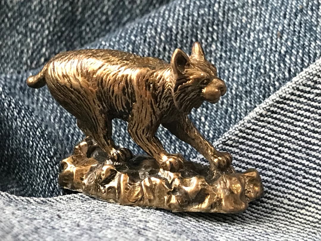 Solid Bronze Lynx / Bobcat Statue - Miniature - Etsy