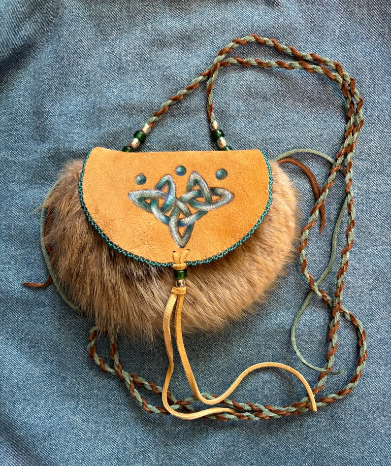 Beaver and Beaded Deer Skin Leather Bag - Celtic Knot - Etsy