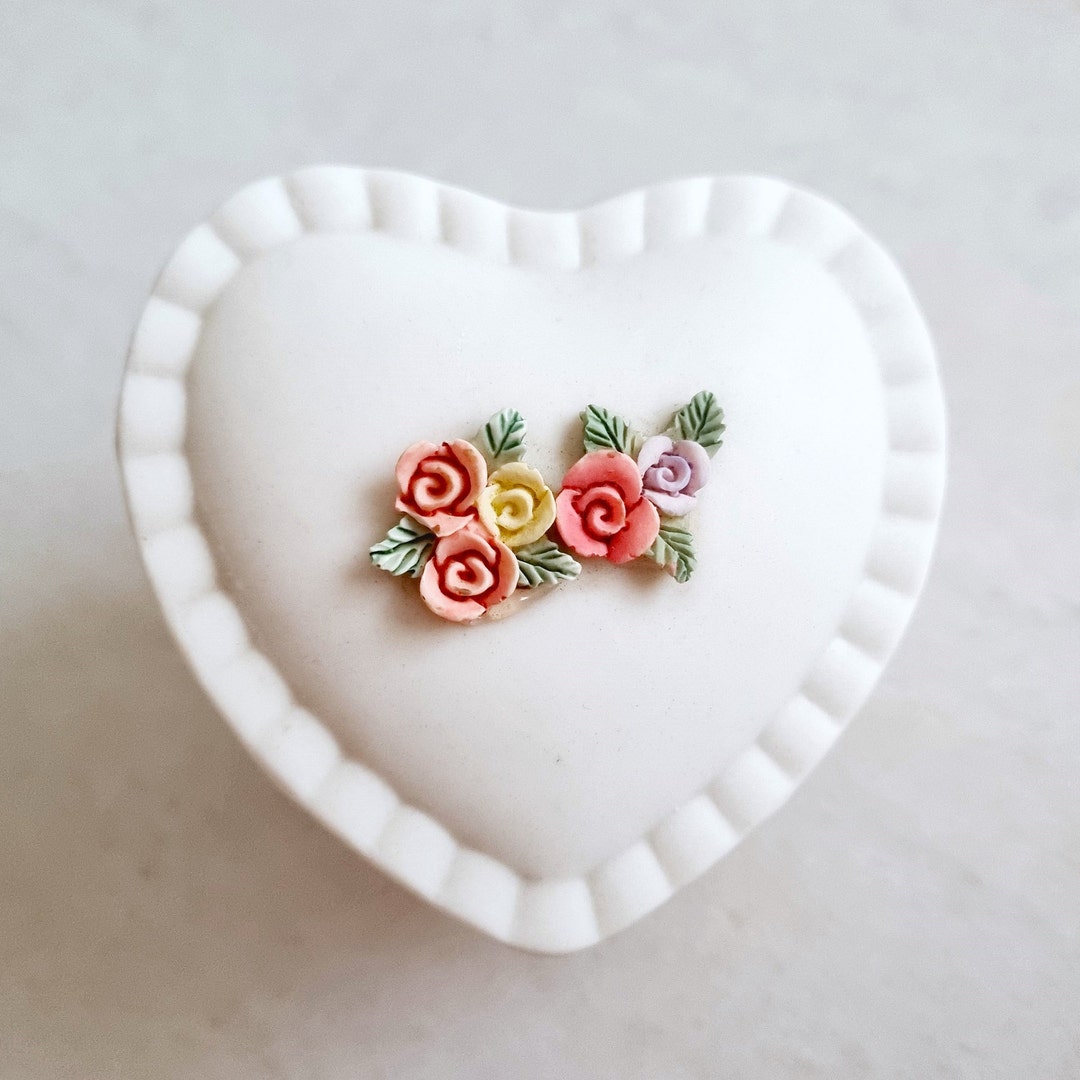 Vintage Chime Ceramic Rose Flowers Heart Shaped Box | Hand Crafted ...