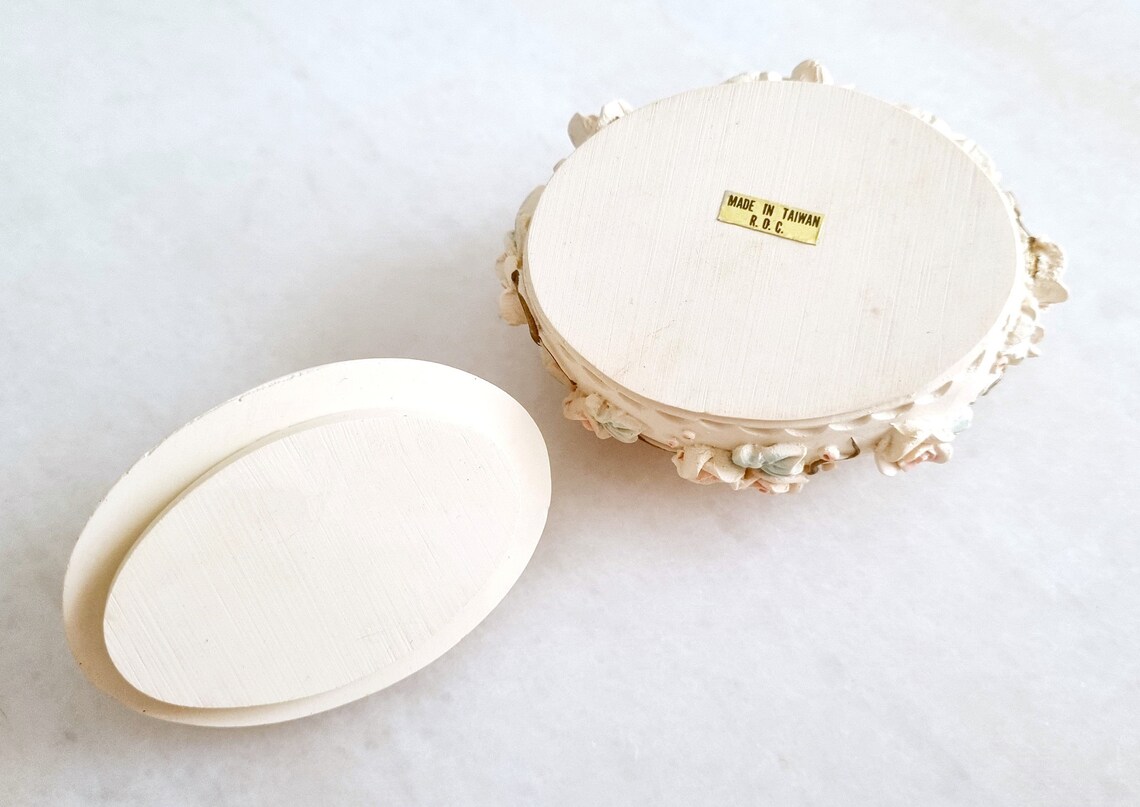 Vintage Rose Oval Shaped Box Hand Crafted Trinket Box With Lid Pill Box ...