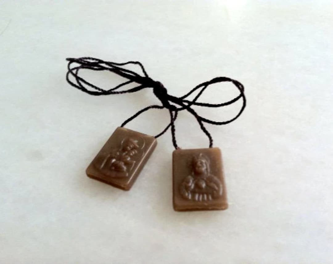 Handmade Vintage Brown Plastic Scapular Old Days - Etsy