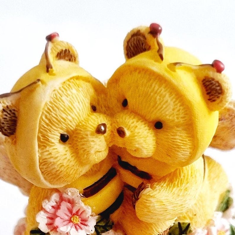 Vintage Hand Painted 3D Bumble Bee Bear Couple Trinket Box | Stamped ...