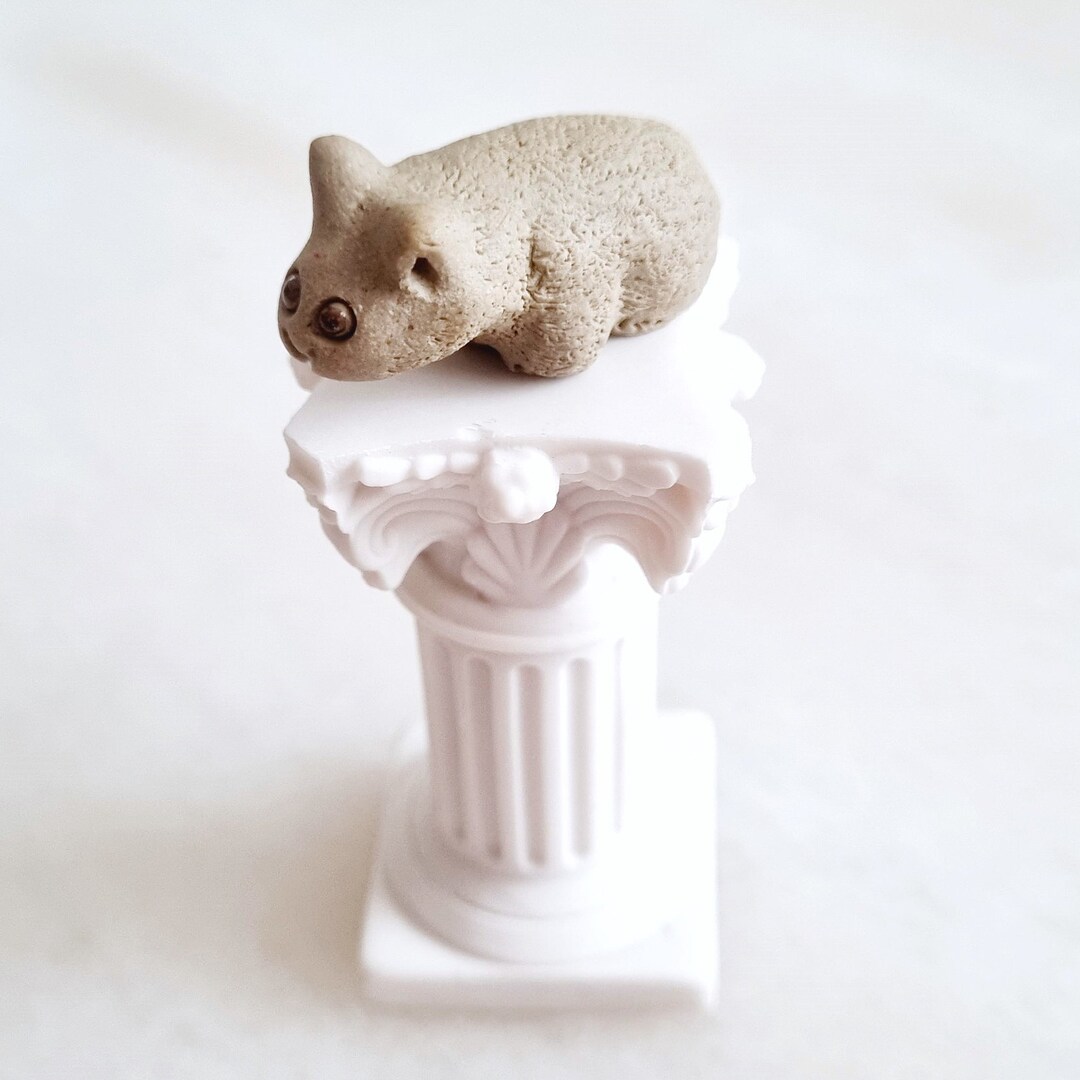 Vintage Miniature Wombat Figurine | Greek Column Pedestal Stand | Clay ...