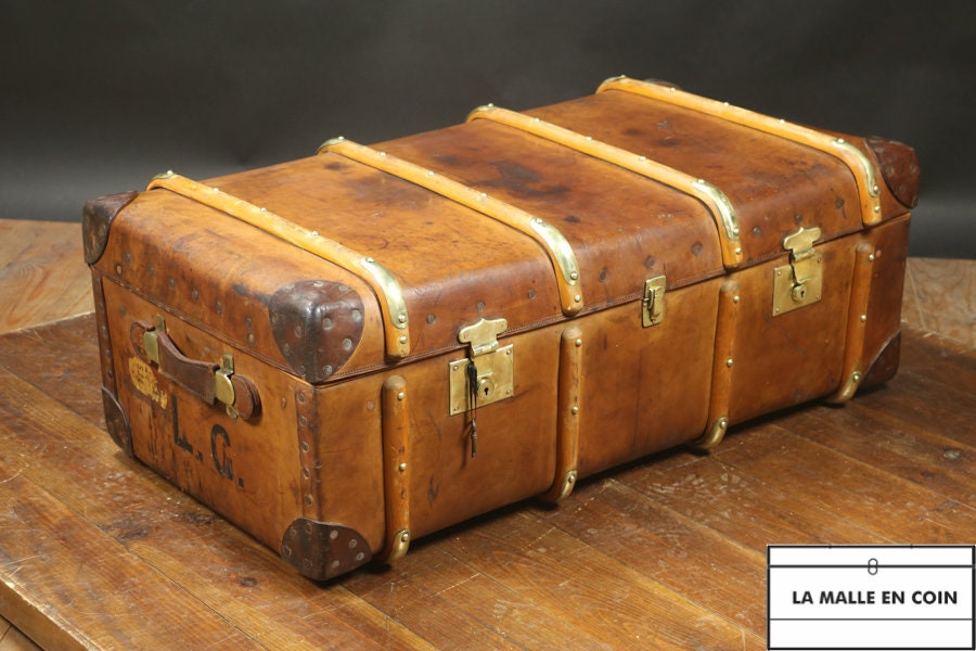 Curved Cabin Trunk in Natural Leather and Brass - Etsy