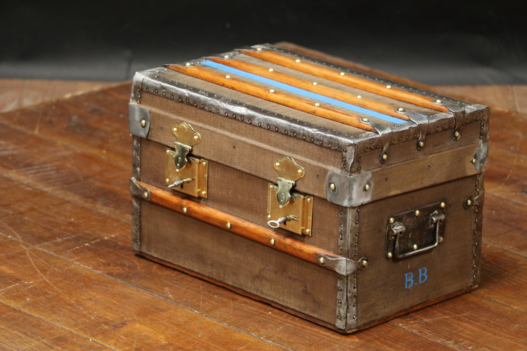 Small Doll Trunk With Its Original Canvas R2884 - Etsy