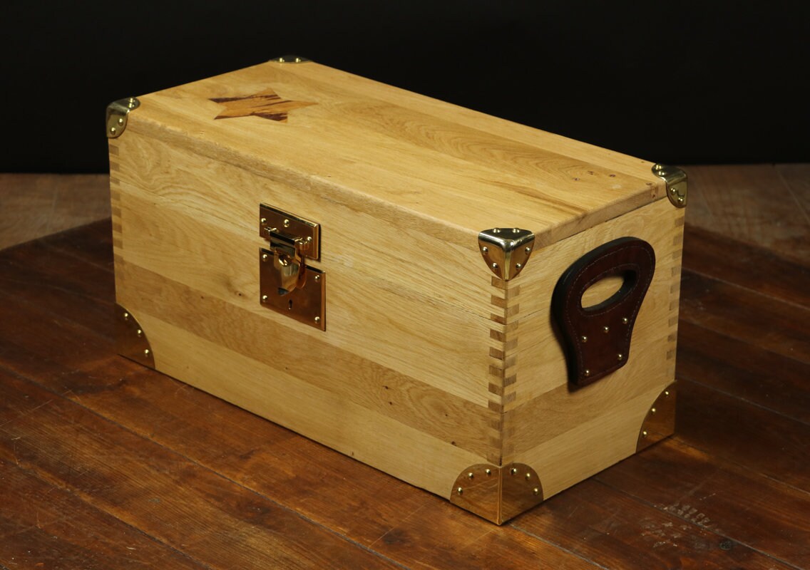 Oak Chest Mounted in a Straight Shank - Etsy