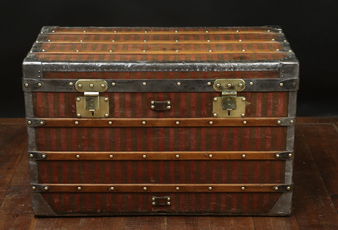 Louis Vuitton Steamer Trunk in Red Striped Canvas - Etsy