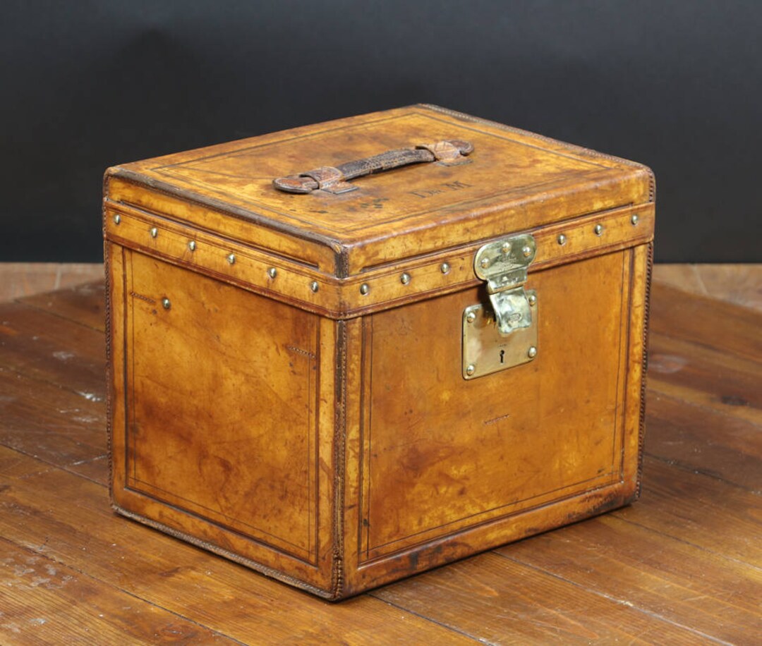 Louis Vuitton Leather Hat Trunk - Etsy