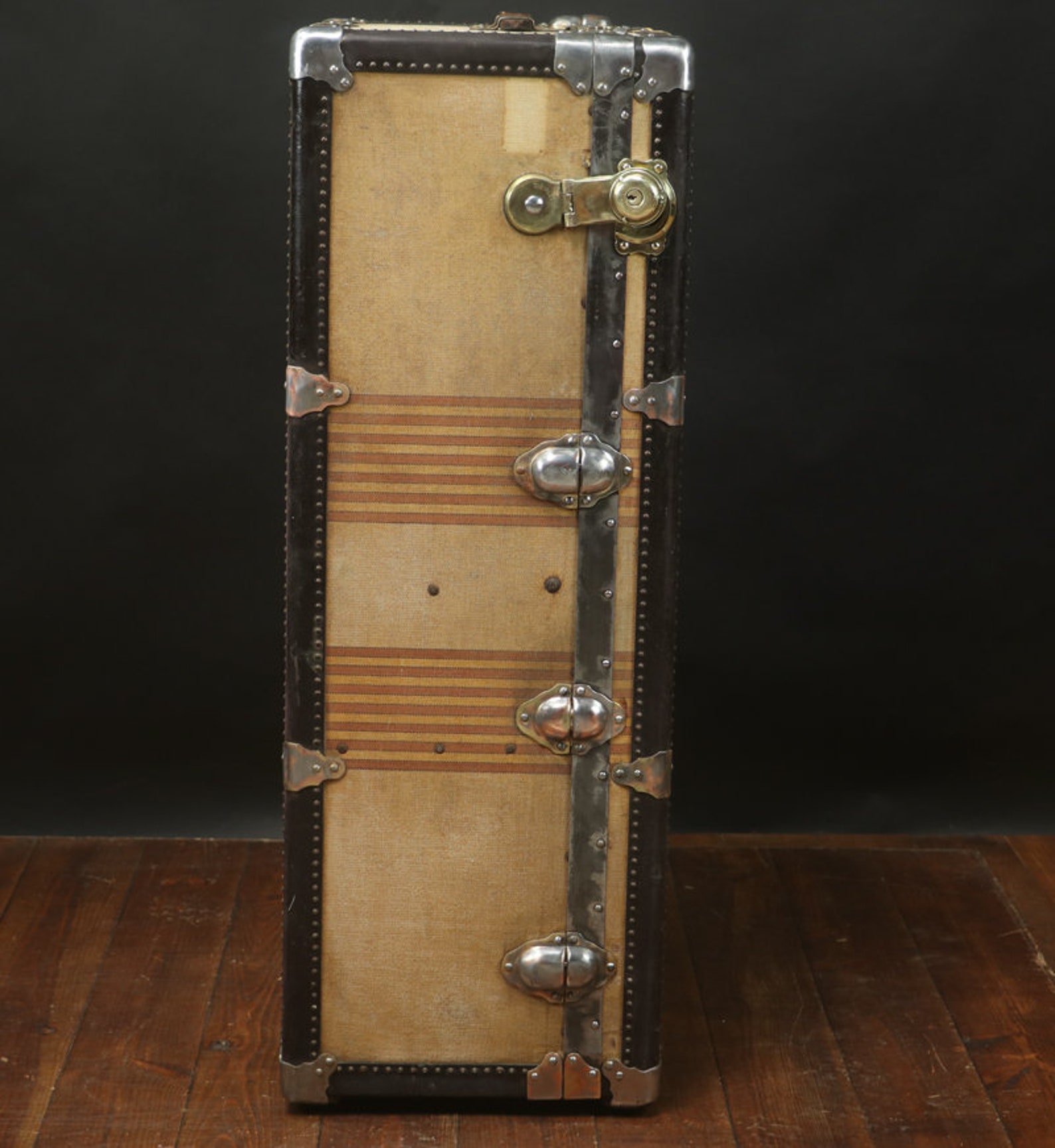 Oshkosh Chest of Drawers With Numerous Storage Drawers - Etsy