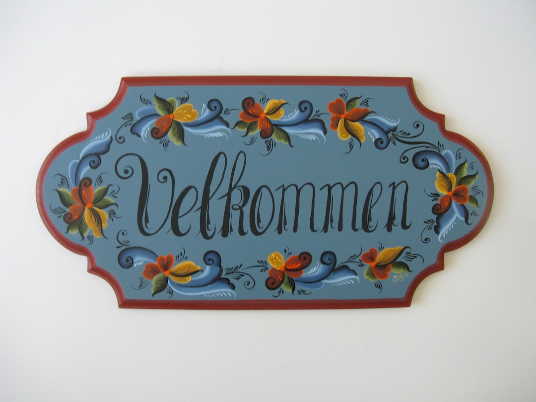 Norwegian Rosemaling on a Velkommen Sign - Etsy