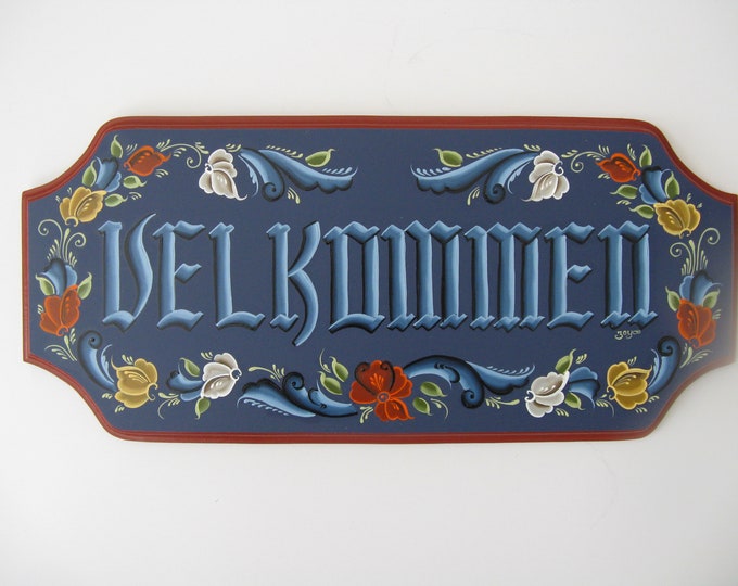 Norwegian Rosemaling on a Velkommen Sign - Etsy