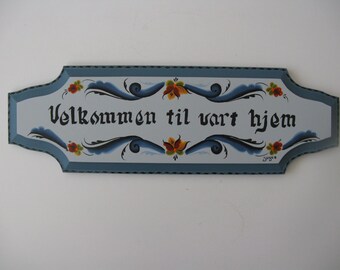 Norwegian Rosemaling on a Velkommen Sign - Etsy