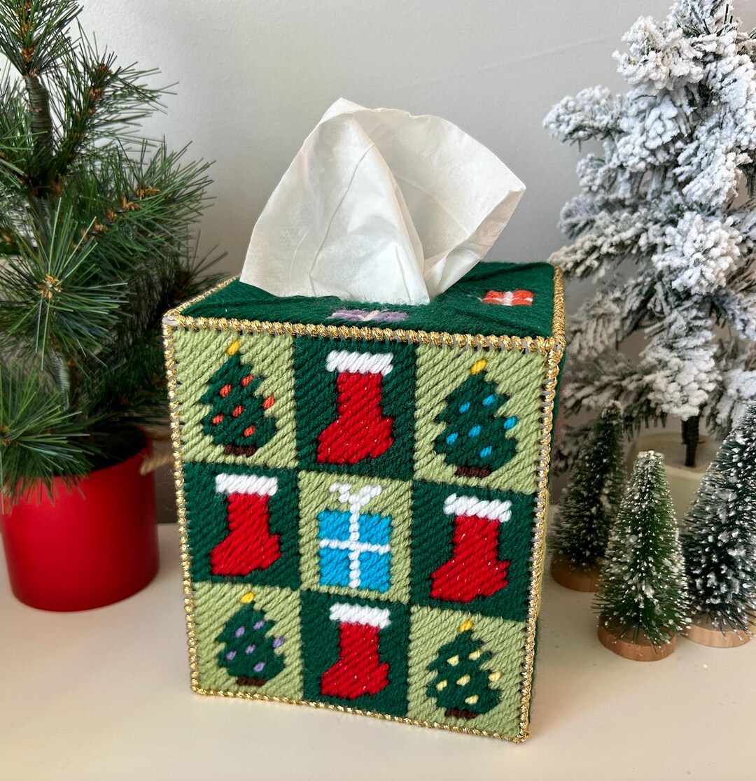 Plastic Canvas Tissue Box Pattern - Stockings and Trees - Etsy