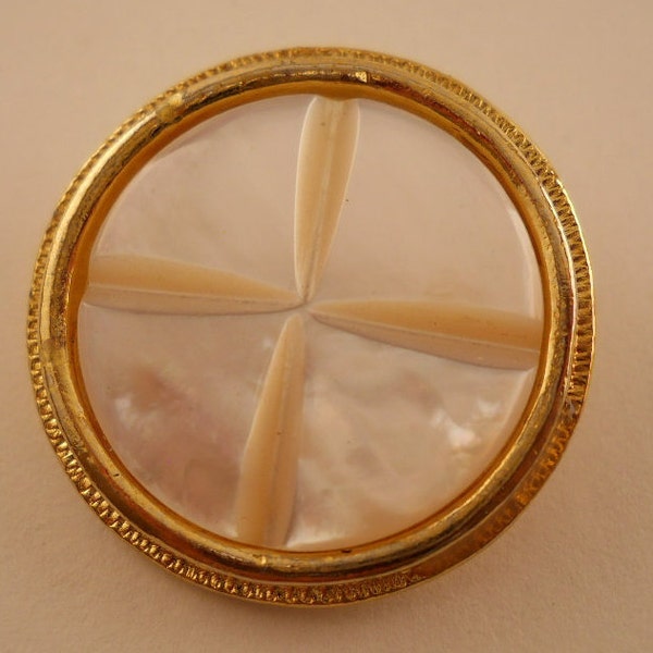Carved Mother of Pearl Buttons - Etsy