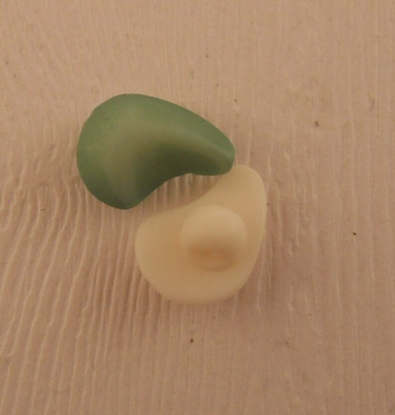 BUTTON SETS: Tear Drop Shaped Buttons Between 1/2 5/8 Inch - Etsy