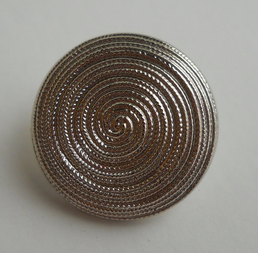 BUTTON SET: Swirl Button in Silver Color. 3/4 Inch Size. Textured Upper ...