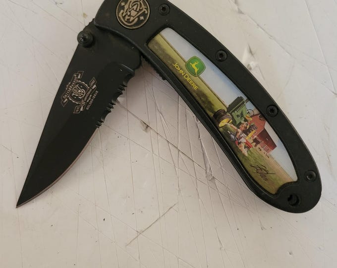 John Deere / Smith & Wesson Collectors Pocket Knife Featuring Artwork ...