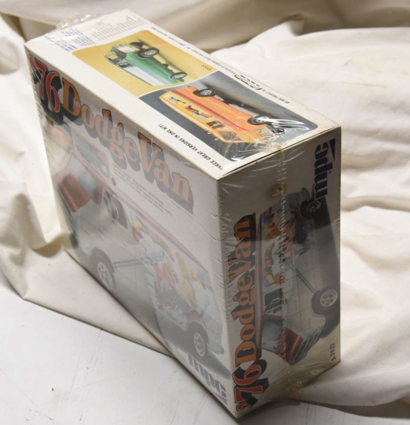 MPC Plastic Van Model Car Kit From 1975 - Still Sealed! Excellent Shape ...