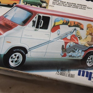 MPC Plastic Van Model Car Kit From 1975 - Still Sealed! Excellent Shape ...