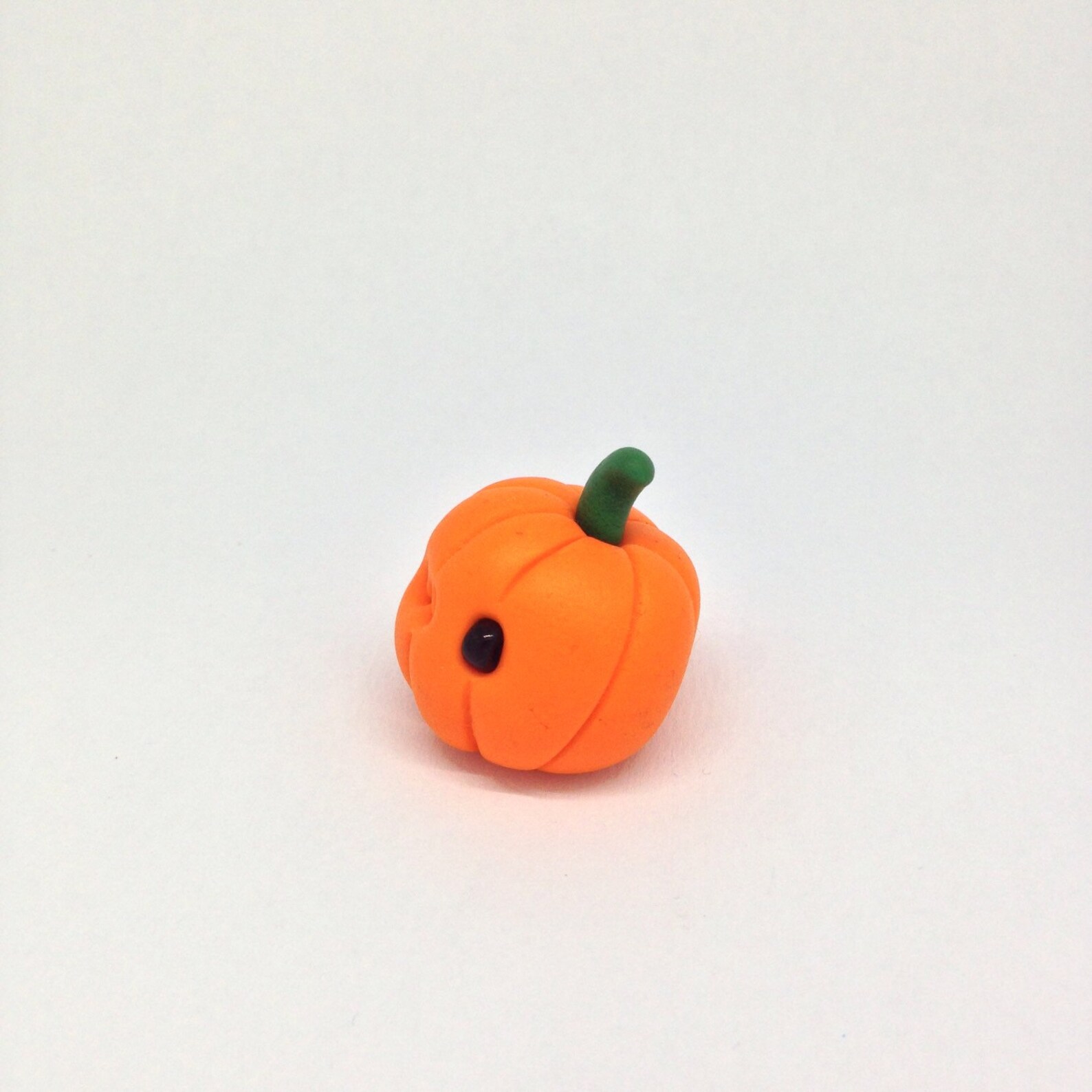 Miniature , Cute Little Pumpkin for Halloween, Clay Fimo - Figurine ...