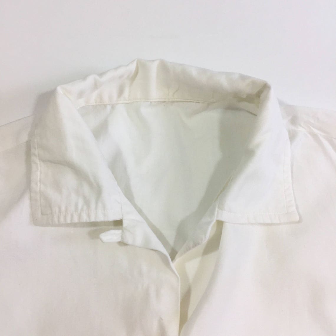 1960's White Sleeveless Blouse - Size 5 6 7 - Girl's Vintage Blouse ...