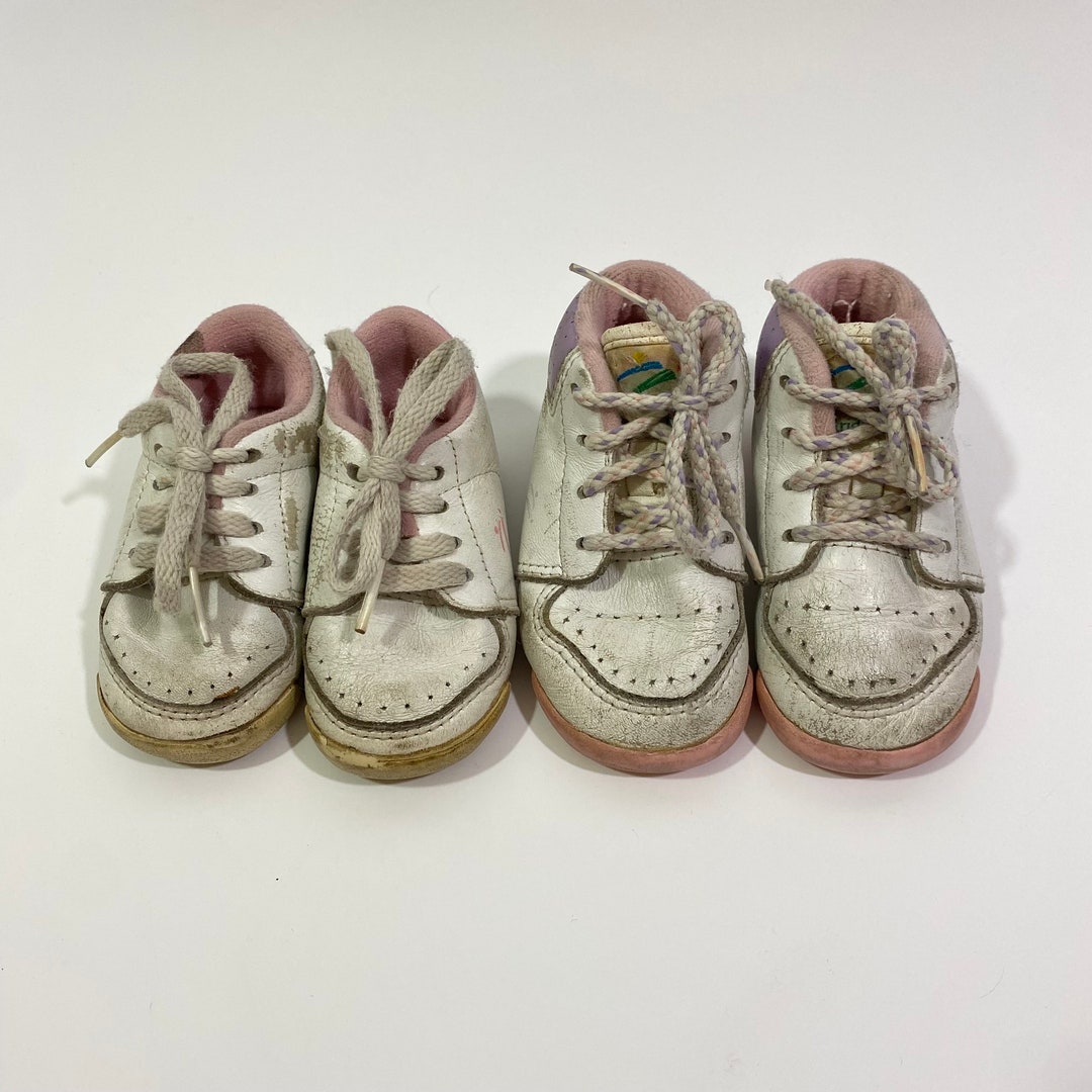 Little Girl’s Vintage 80’s Stride Rite Sneakers Size 3 & 5 - Vintage ...