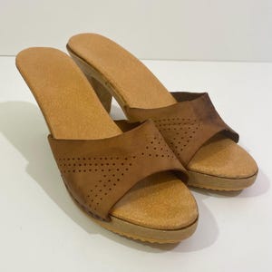 Womens Vintage 70s High Heeled Slides Size 9 Vintage High Heels 70s ...