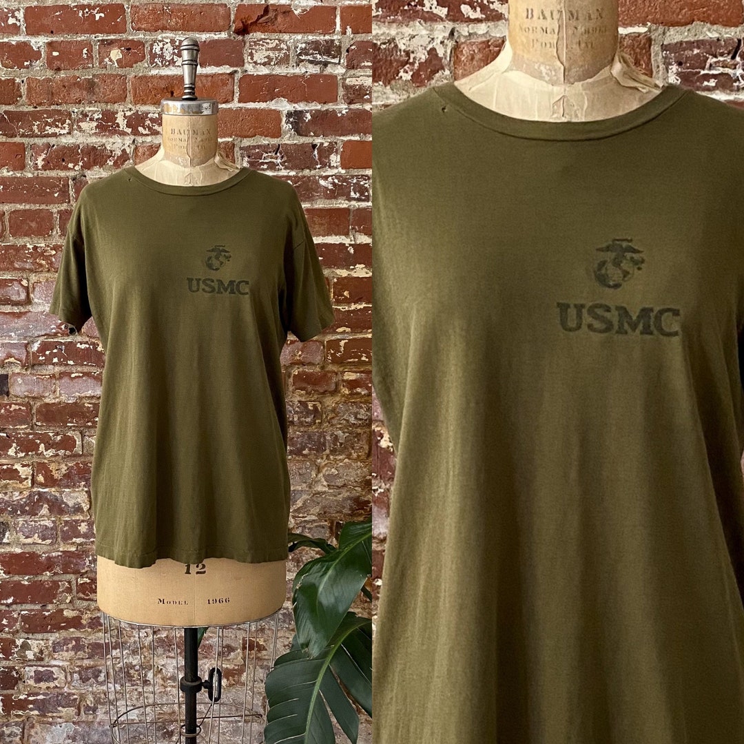 Vintage 1980s USMC Army Green Military T-shirt - 80s Thrashed US Marine ...
