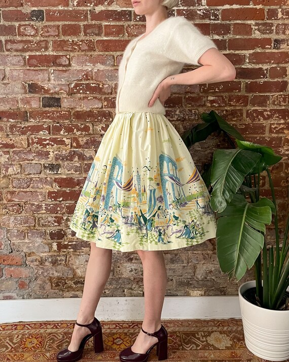 Vintage 1950s Medieval Scenic Border Novelty Print Ci… - Gem