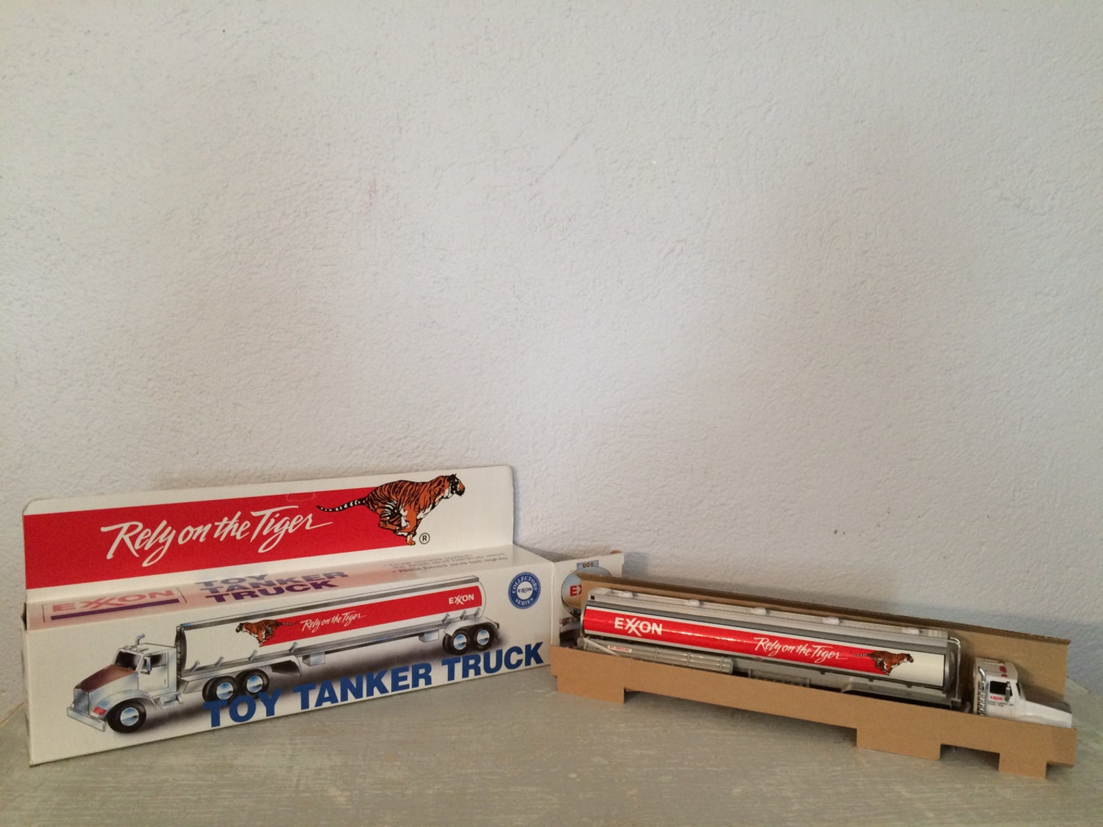 1993 Exxon Rely on the Tiger Toy Tanker Trucks W/ Sound & Lights - Free ...