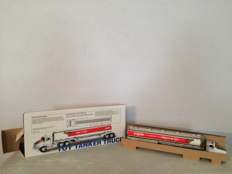1993 Exxon Rely on the Tiger Toy Tanker Trucks W/ Sound & Lights - Free ...