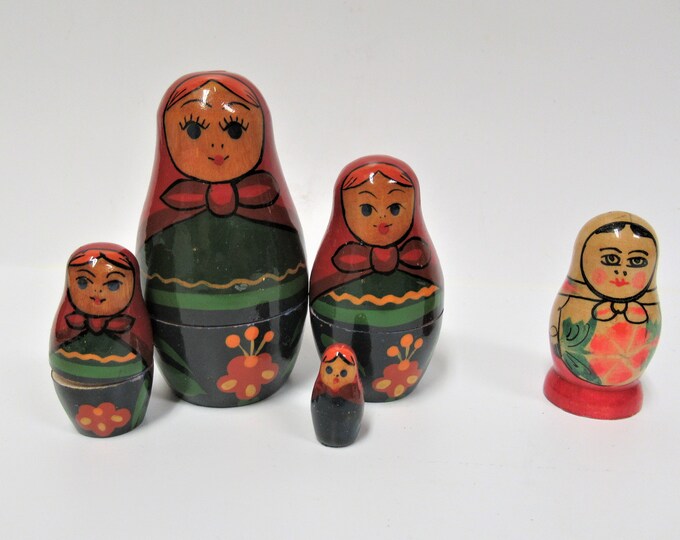 Vintage Russian Nesting Dolls, Set of 4 Hand Painted Matryoshka ...