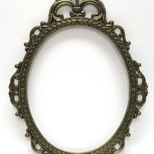Vintage Big Ornate Metal Frame ONLY, Brass Tone Wall Hanging Oval Frame ...