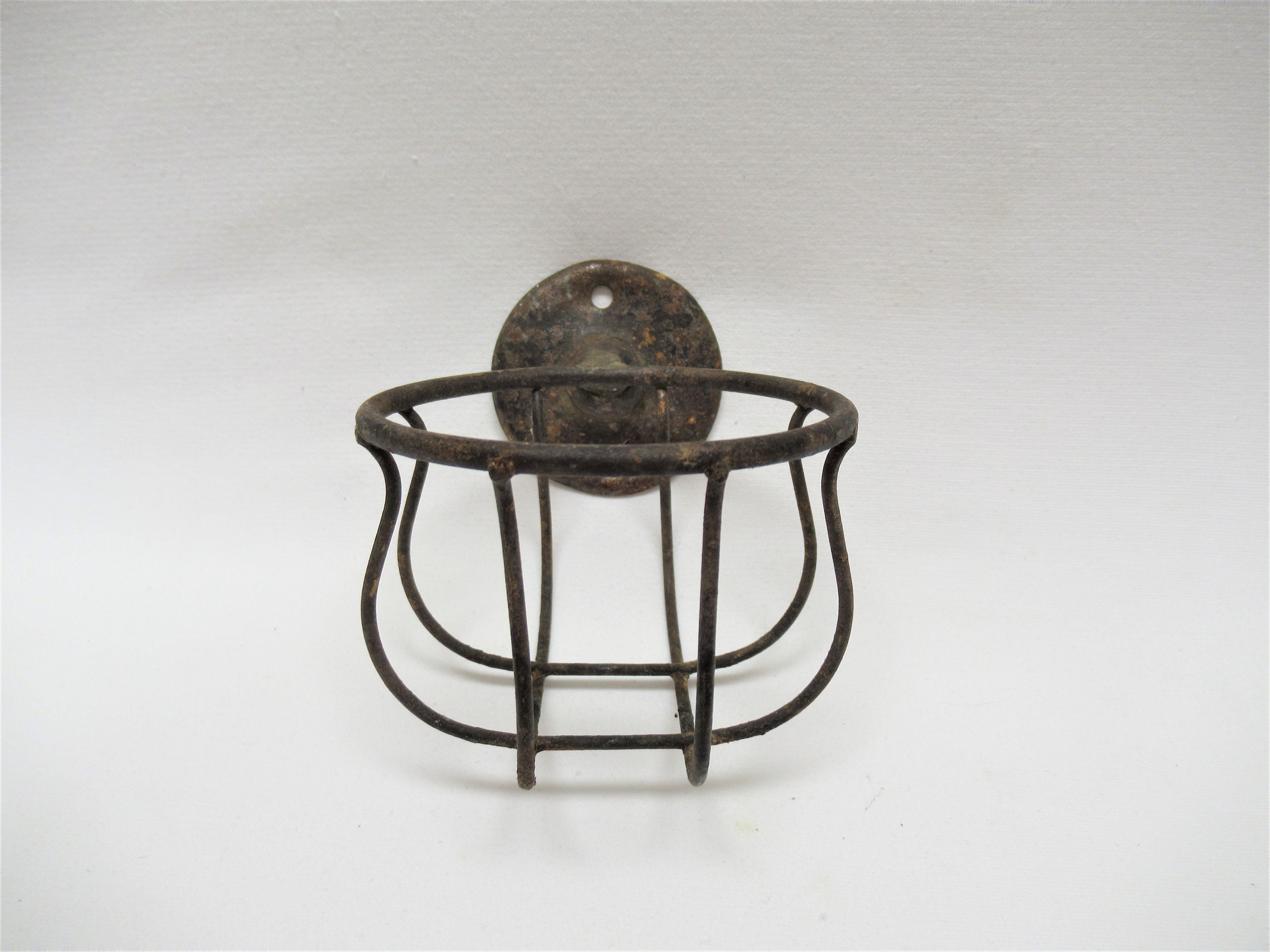 Vintage Rusty Wire Cup Holder SHABBY Hanging Cup Rack - Etsy