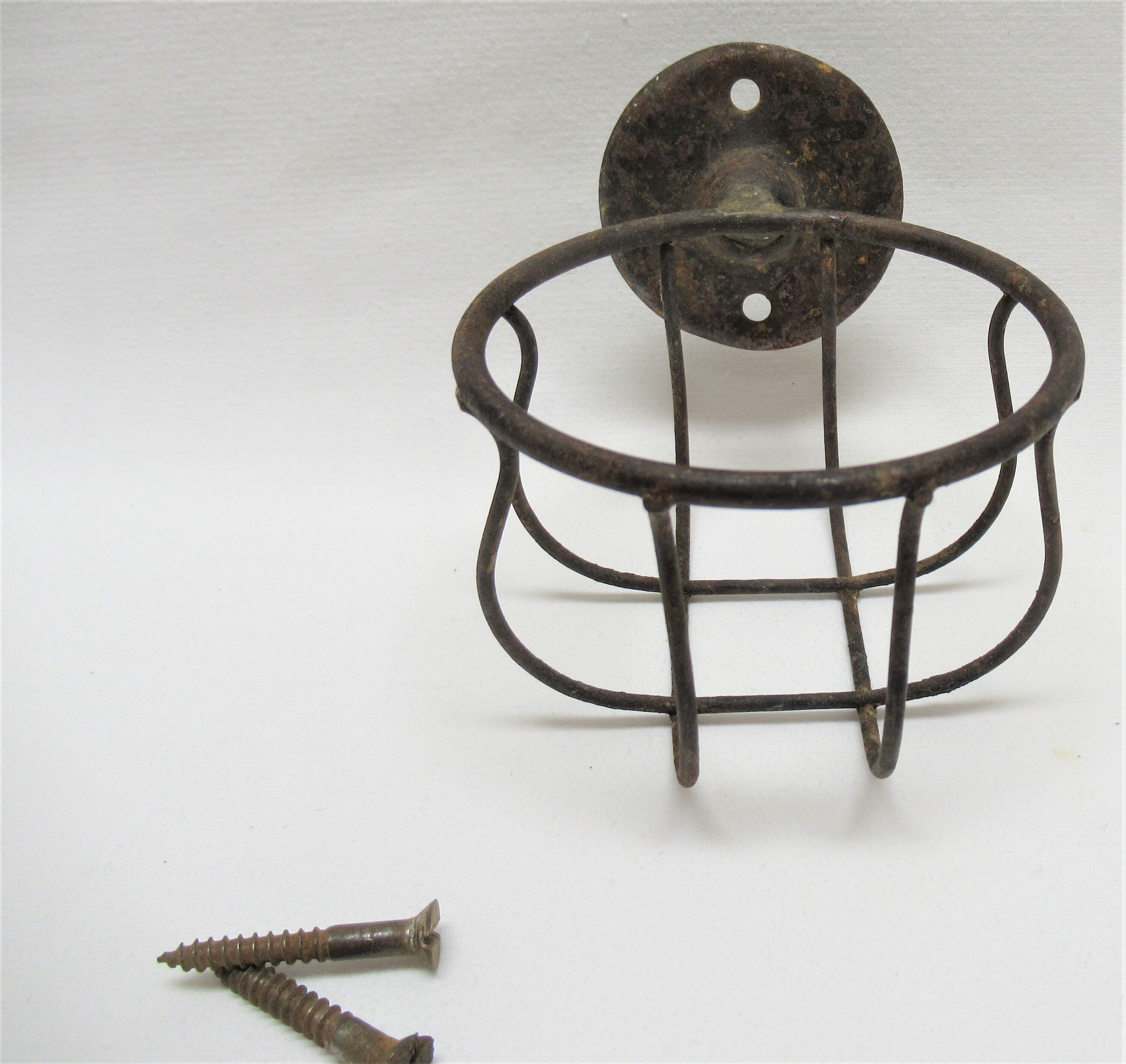 Vintage Rusty Wire Cup Holder SHABBY Hanging Cup Rack - Etsy