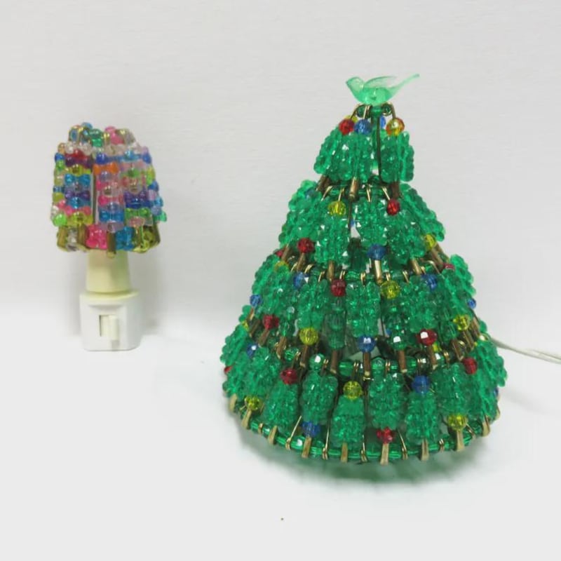 1970s Christmas Tree Pin - Etsy