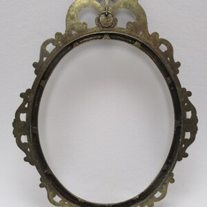 Vintage Big Ornate Metal Frame ONLY, Brass Tone Wall Hanging Oval Frame ...
