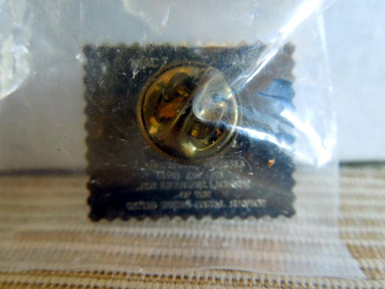 Vintage Postage Stamp 22 Cent Greetings Hat, Vest, Lapel Metal Pinback ...