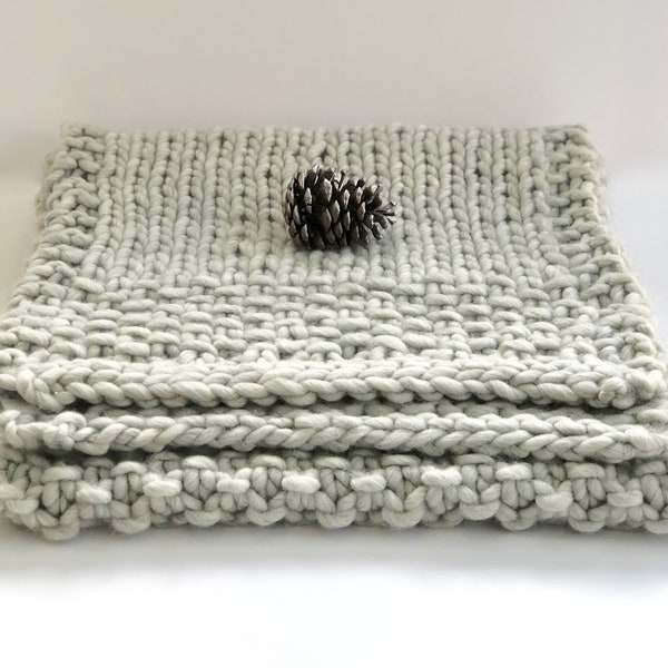 Knit Table Runner With Tassels Pattern, Hand-knit Wool Table Runner ...