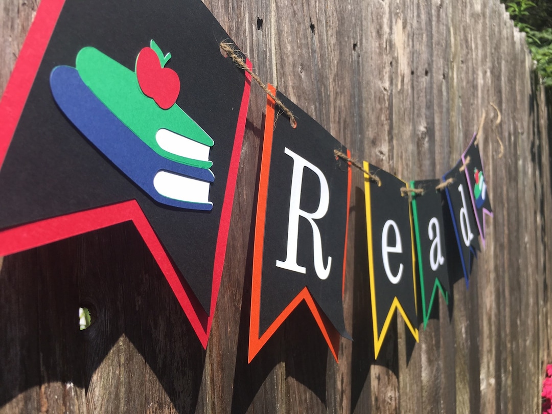 Read Classroom Banner - Library Sign, Teacher Gift, Bulletin Board ...
