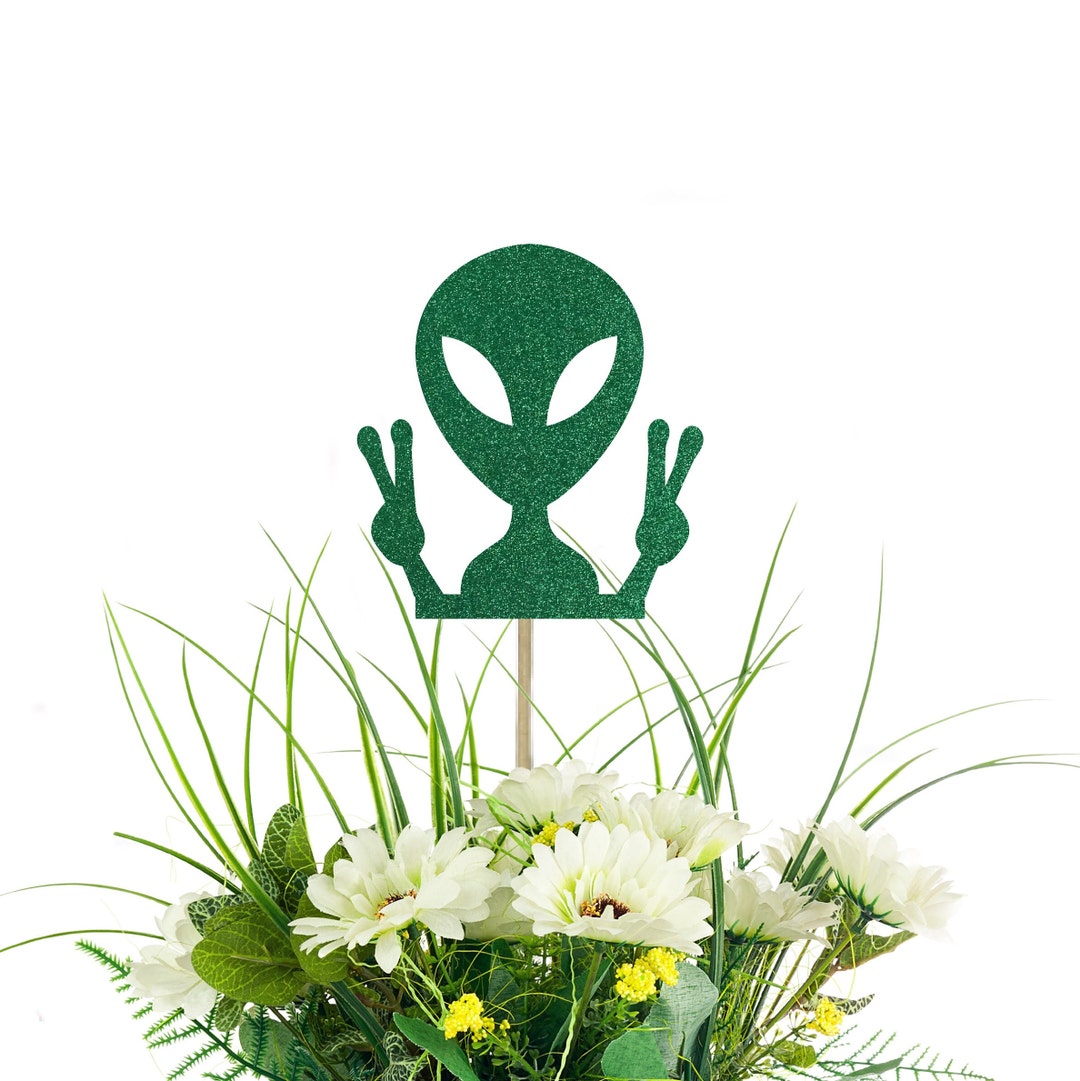 Alien Centerpiece Pick, Alien Birthday, Outer Space Party, Party Decor ...